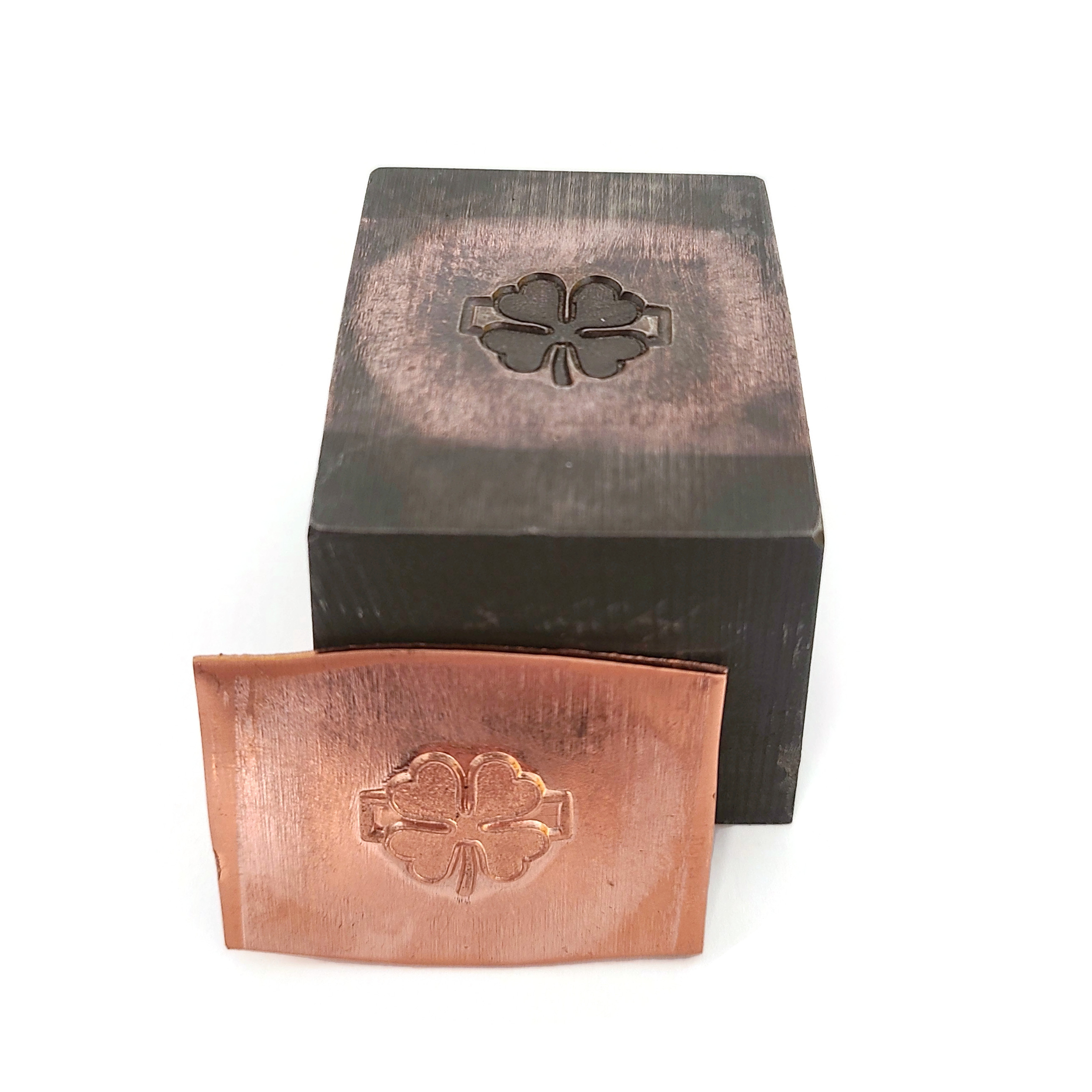Potter USA - Fine Tools. Copper Stamping Four Leaf Clover Link, Set of 2