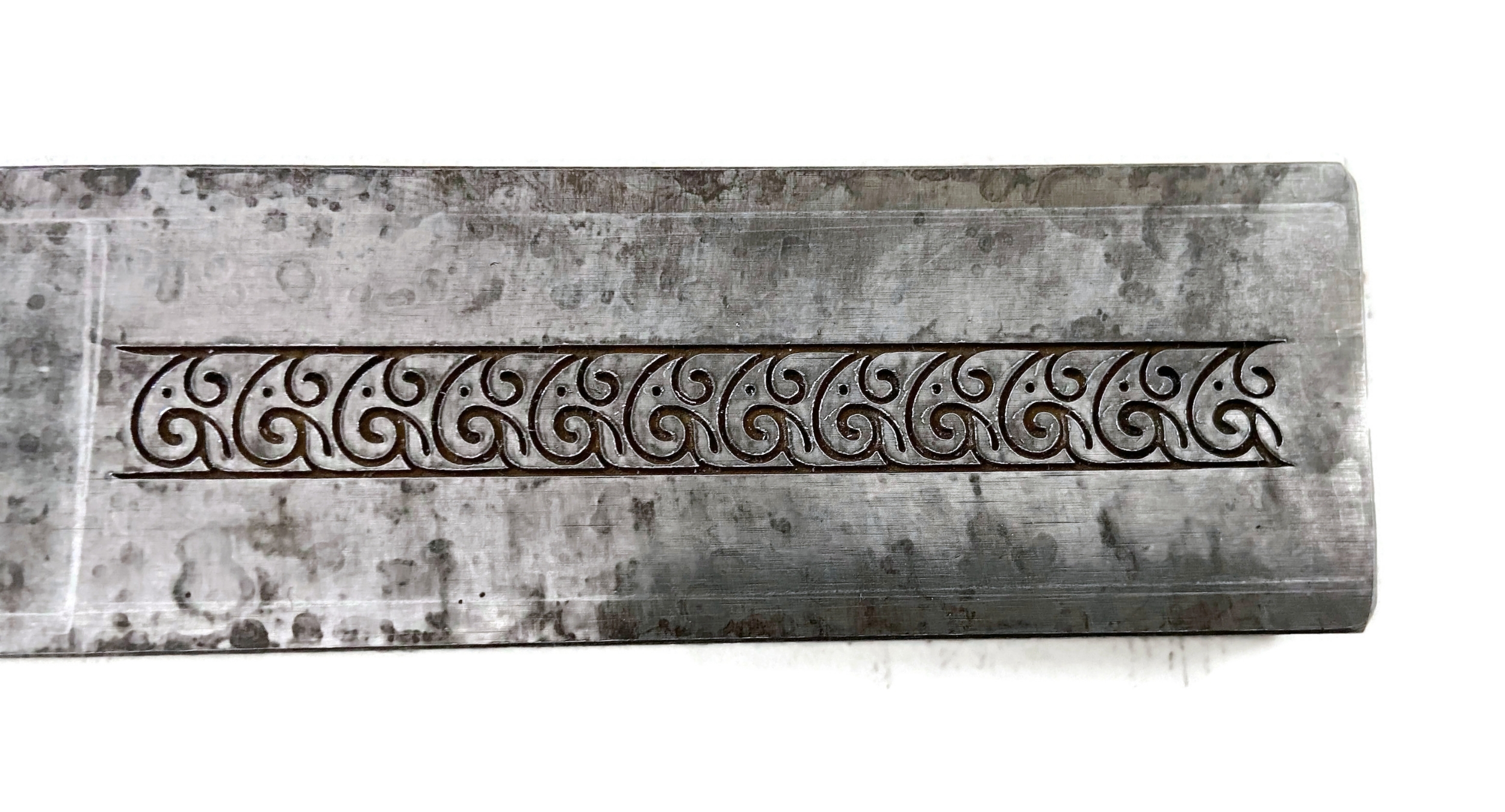 Potter USA - Fine Tools. Ring Pattern Plate NMP012 Thin Curls