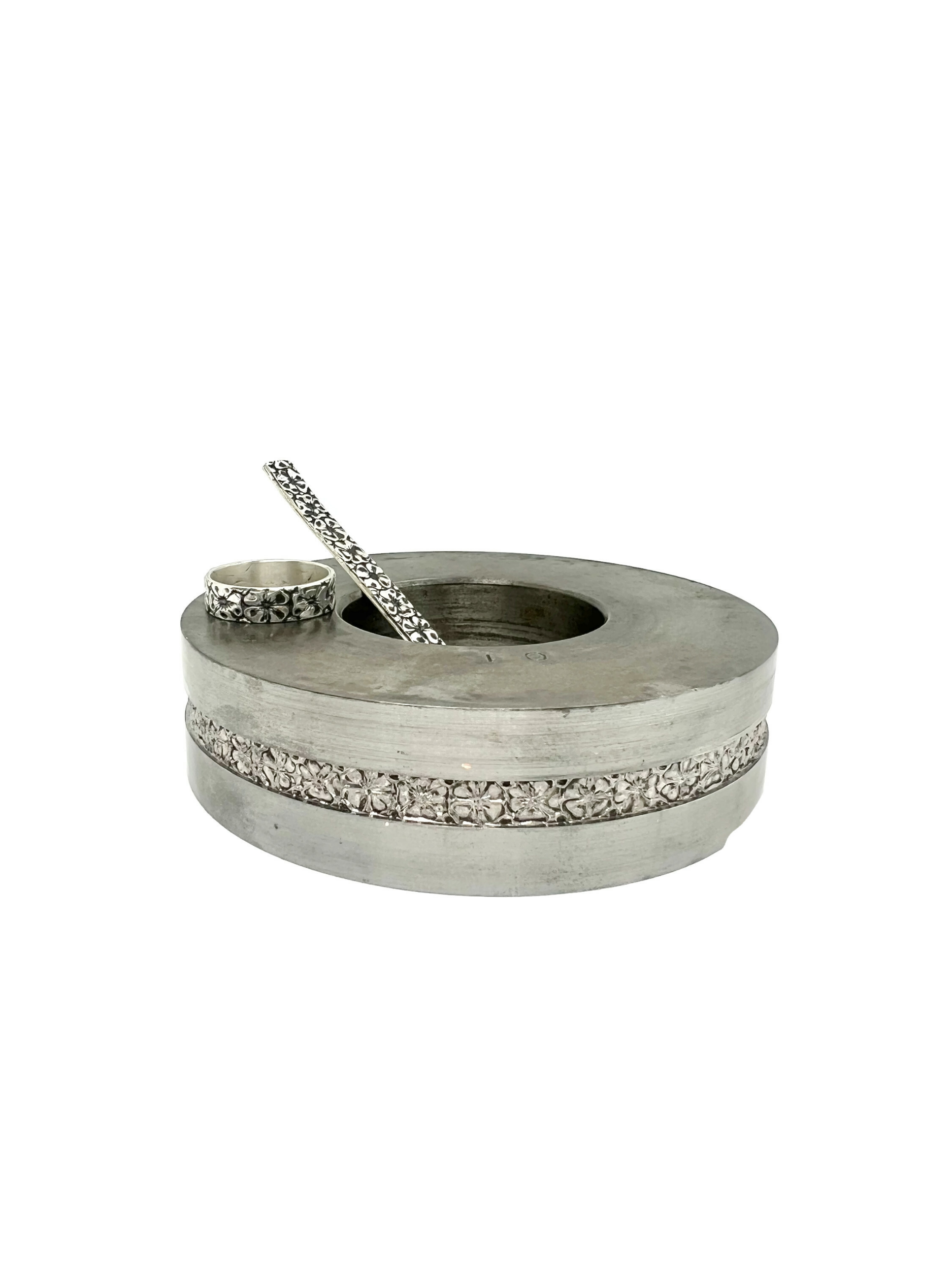 Potter USA - Fine Tools. Floral Trim Silver wire