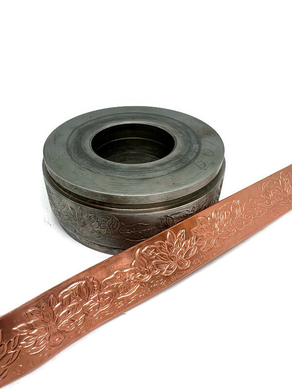 Potter USA - Fine Tools. Lotus & Lilypads copper wire