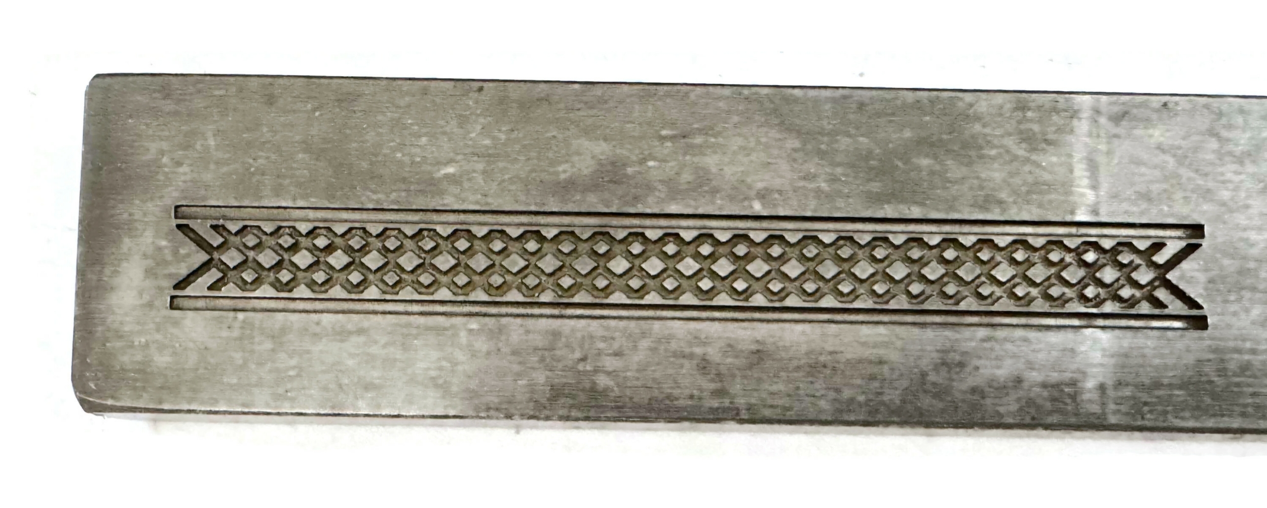 Potter USA - Fine Tools. Ring Pattern Plate NMP033 Double Diamondback