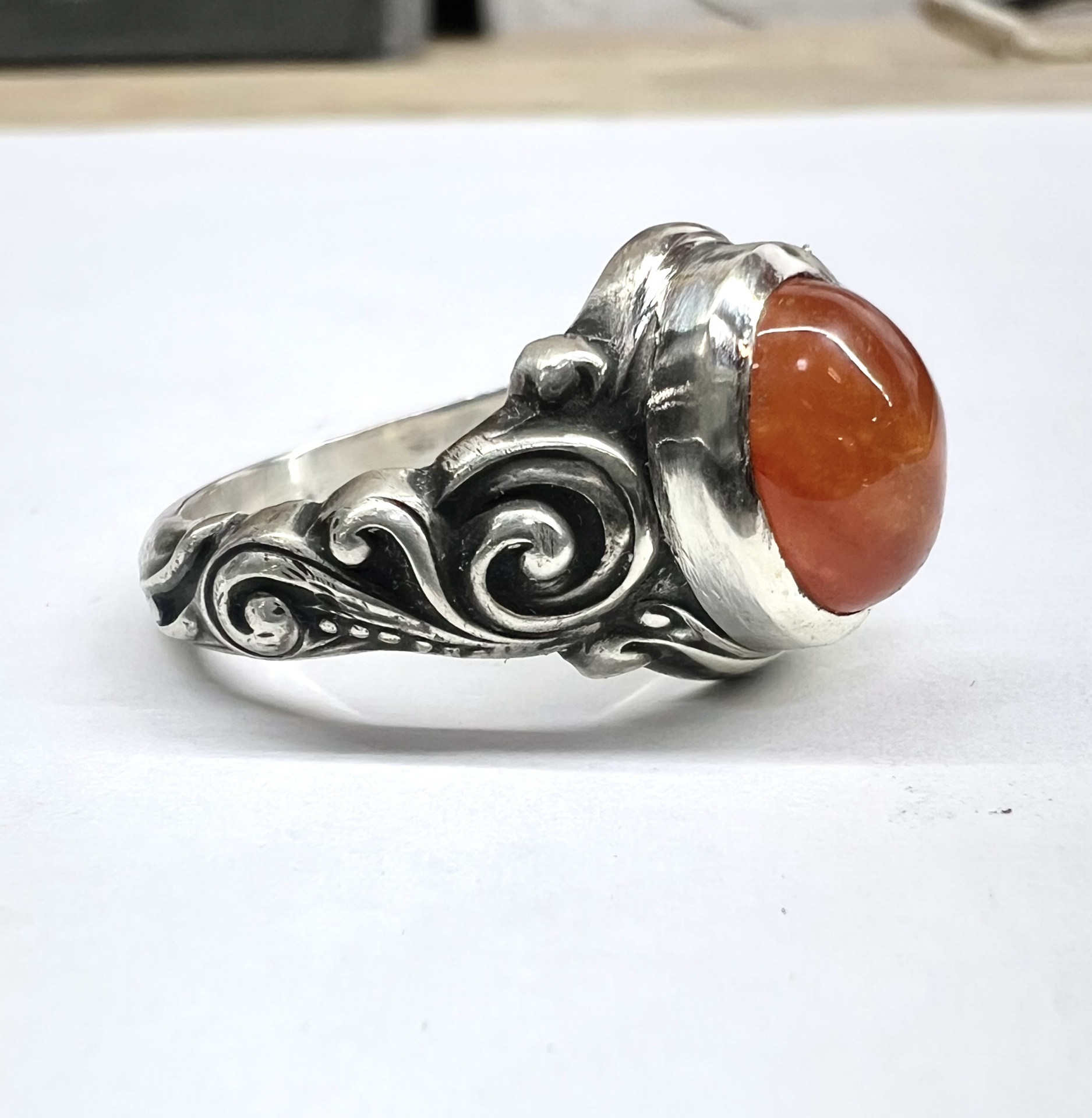 Potter USA - Fine Tools. Larter & Sons swirl ring
