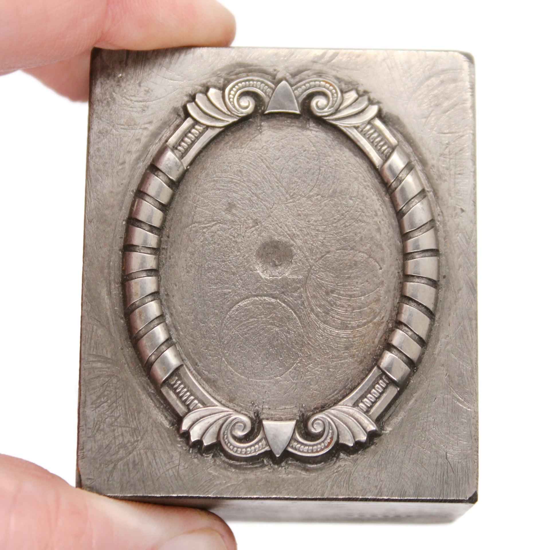 Potter USA - Fine Tools. Industrial Gothic Large Bezel