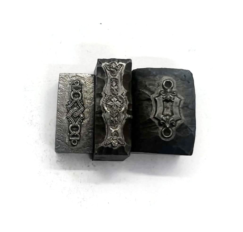 Potter USA - Fine Tools. French Victorian Bail Shot Plate